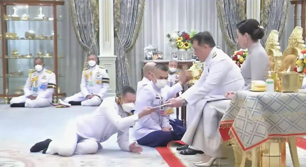 THAÏLANDE - FRANCE : Retour à Paris de l'Ambassadeur Sarun Charoensuwan - Gavroche Thaïlande